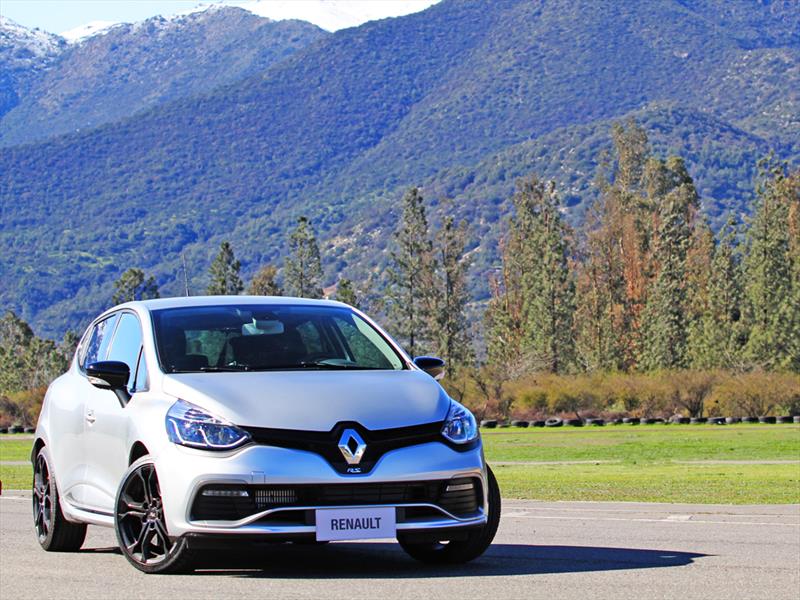 Renault Clio RS 2015: Estreno oficial en Chile. Bestia deportiva en ...