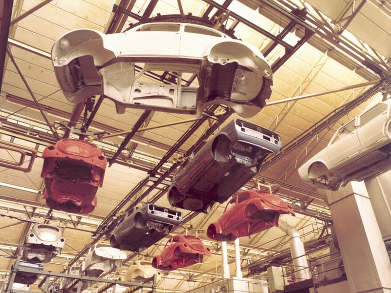 Volkswagen celebra 50 años en México