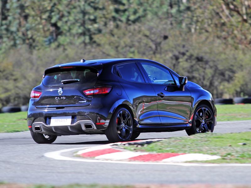 Renault Clio RS 2015: Estreno oficial en Chile. Bestia deportiva en ...