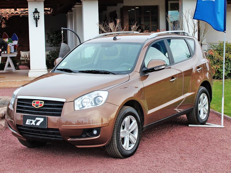 Geely EX7 estrena nueva versión GL NAV