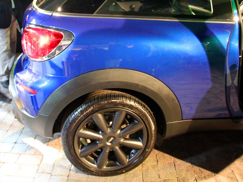 MINI lanza campaña mundial NOT NORMAL