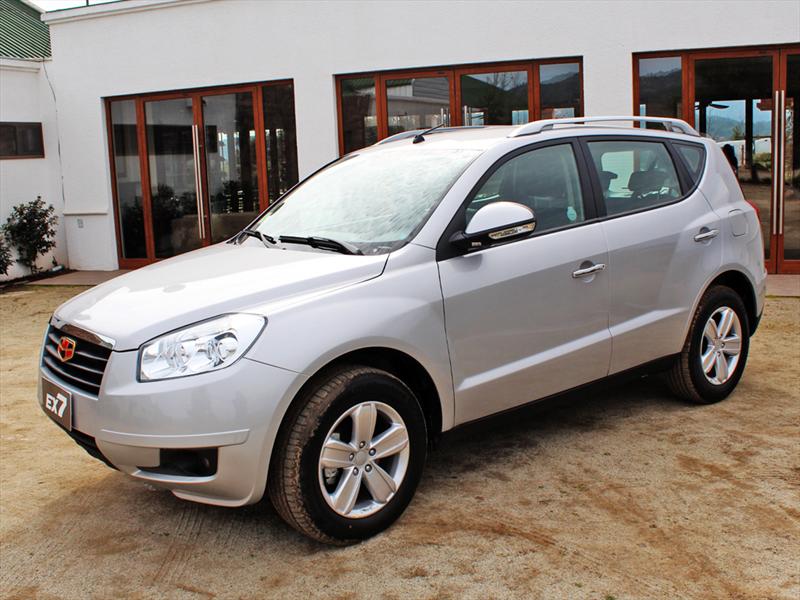 Geely EX7 estrena nueva versión GL NAV