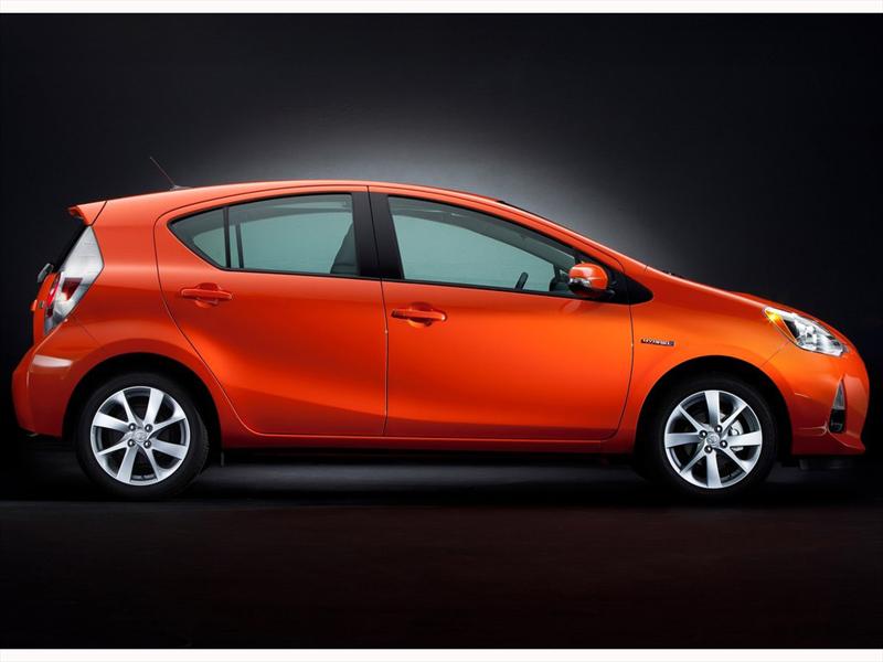 Toyota Prius C: Inicia venta en Chile