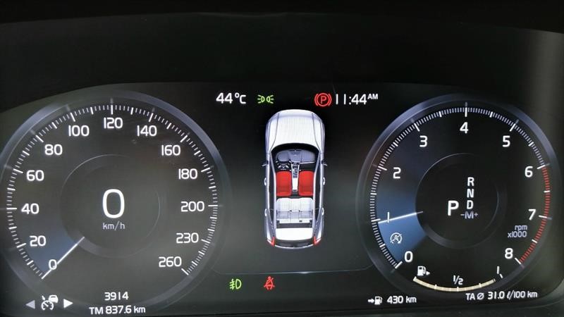 Prueba de manejo: Volvo XC40, refinamiento y emoción