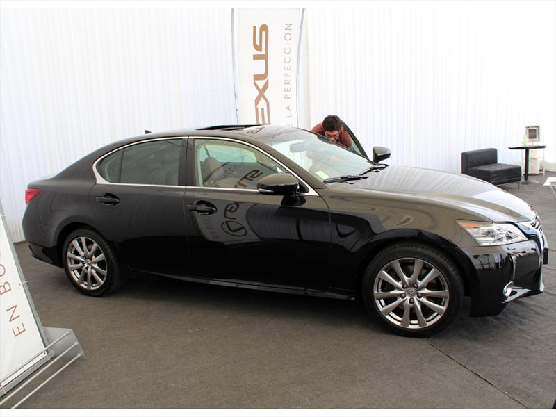 Lexus GS 350 2012: Ya está en Chile