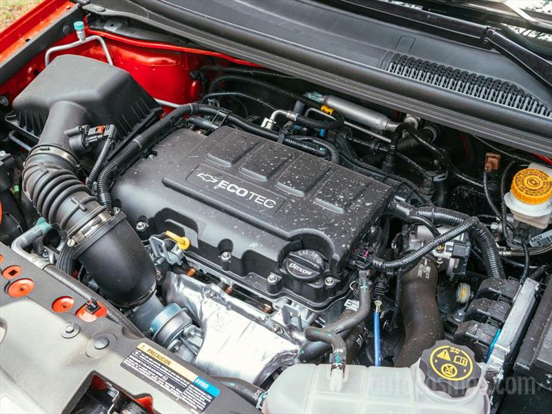 Chevrolet Sonic RS 2014 a prueba