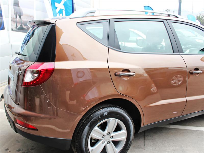 Geely EX7 estrena nueva versión GL NAV