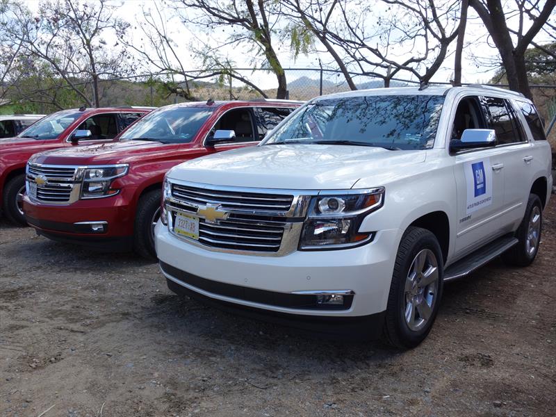 Chevrolet Suburban 2015 llega a México desde $697,200 pesos