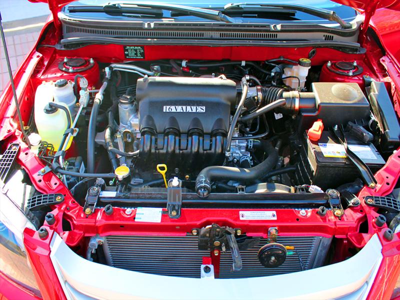 BYD F3 y F3R 2013: Nueva generación inicia venta en Chile