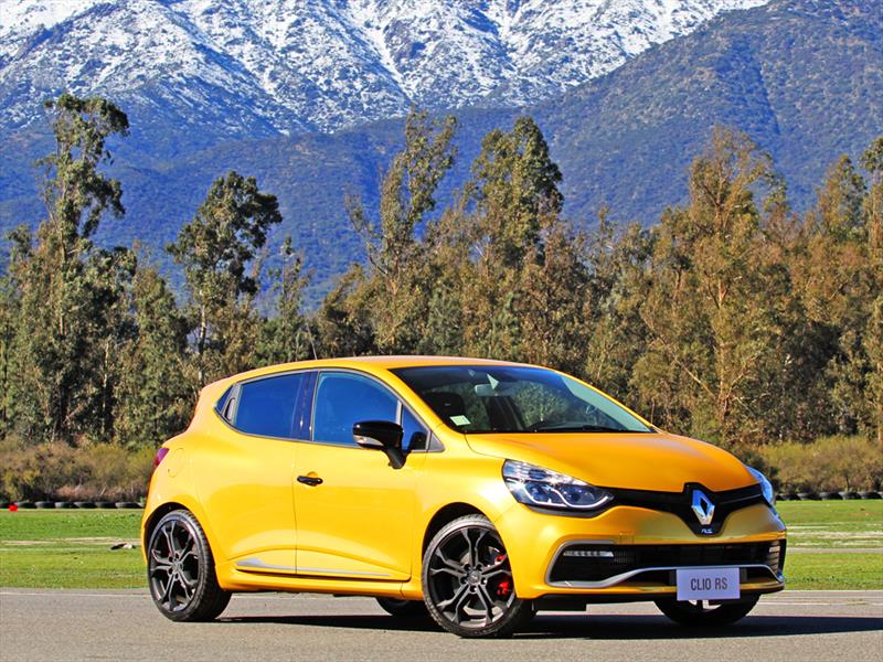 Renault Clio RS 2015: Estreno oficial en Chile. Bestia deportiva en ...