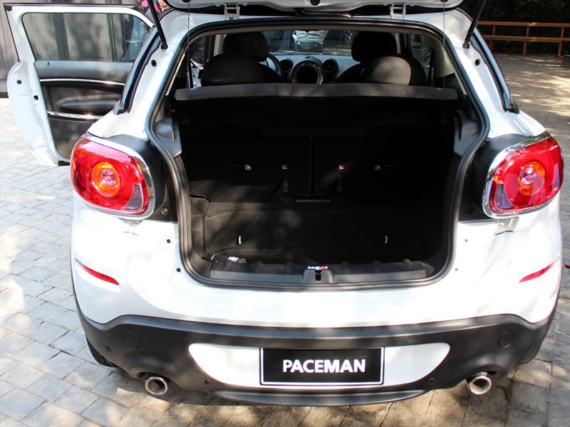 MINI lanza campaña mundial NOT NORMAL