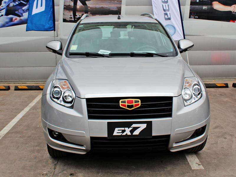 Geely EX7 estrena nueva versión GL NAV