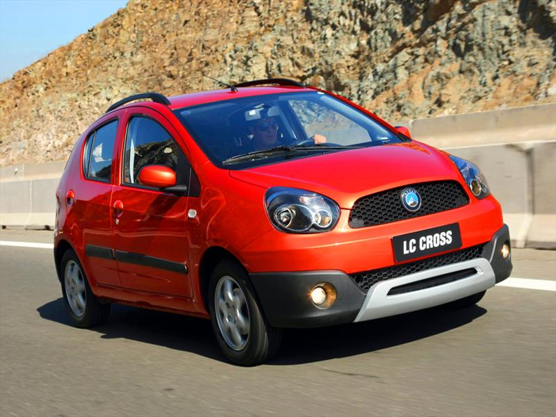 Geely LC Cross: Llega a Chile la versión más radical