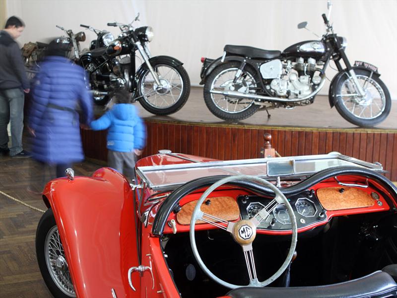 Autos Clásicos, la muestra en Uruguay