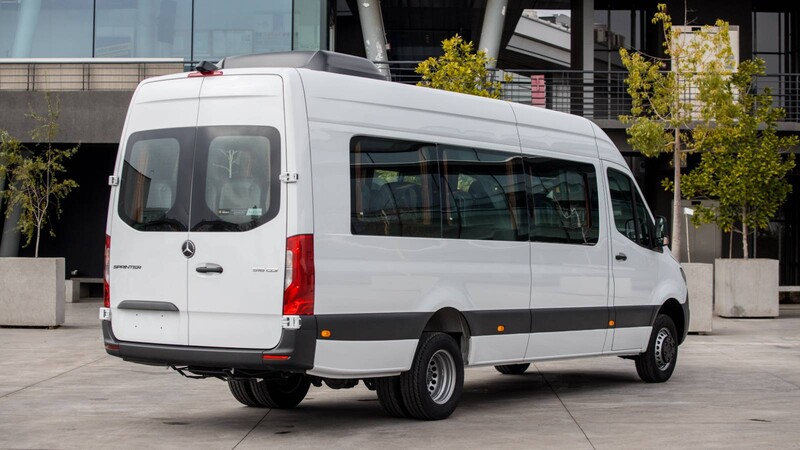 Mercedes-Benz Sprinter 2022: llegan las versiones automáticas y 4x4
