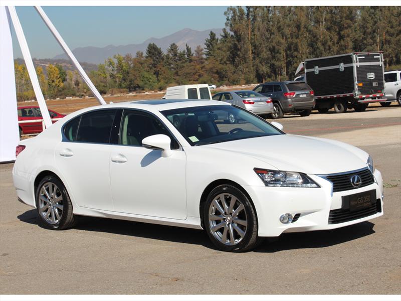 Lexus GS 350 2012: Ya está en Chile