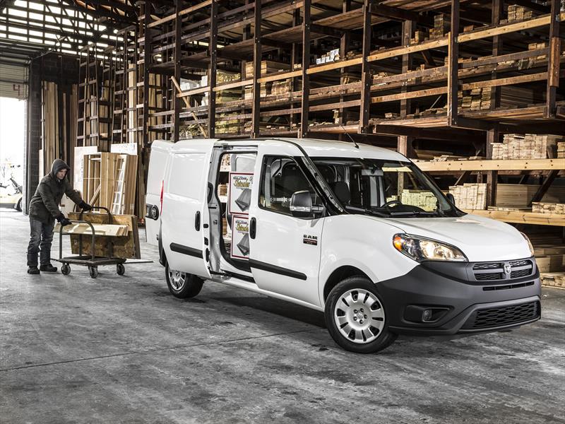 RAM Promaster City 2015 se presenta