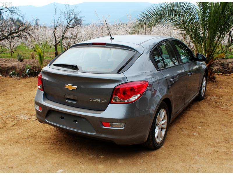 Chevrolet Cruze5 Inicia venta en Chile