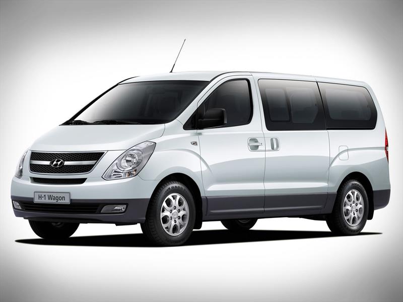 Hyundai H1, ahora en versión nafta