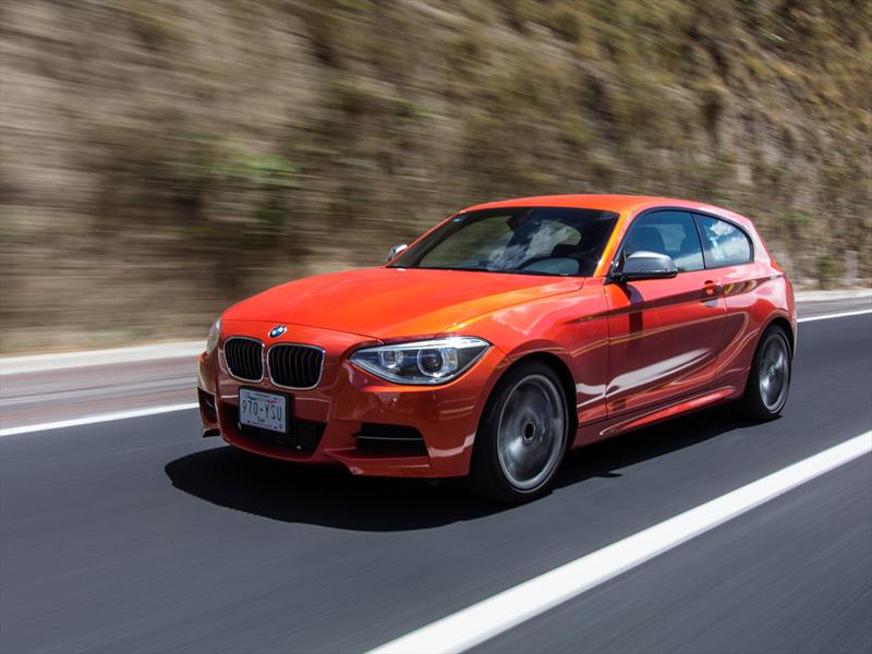 Prueba: BMW M135iA, demonio en frasco chico