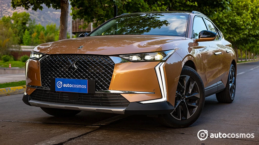 Test Drive DS 4 Cross 2023, el diferente