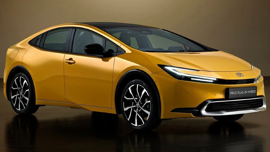 Toyota GR Prius, así se imagina X-Tomi Design al híbrido en una versión ...
