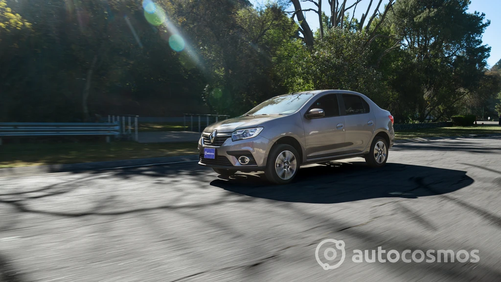 Test drive al Renault Logan 2023