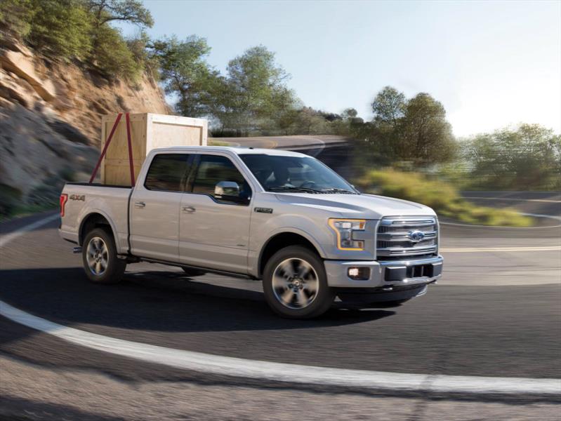 Ford Lobo 2016 cuenta con modo de manejo Sport
