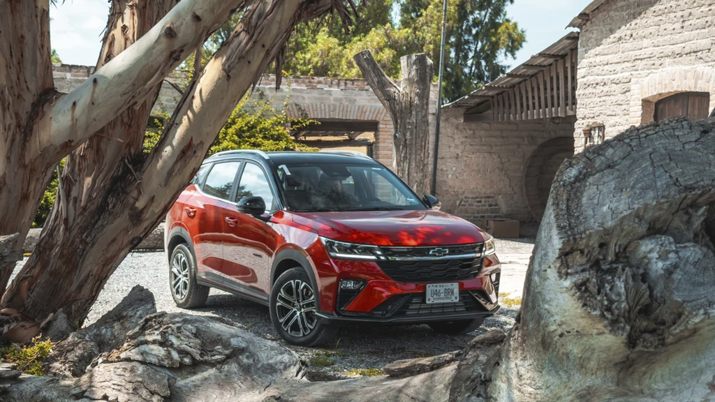 Chevrolet Groove 2026, primer contacto: el Aveo se hizo SUV, ganó motor ...