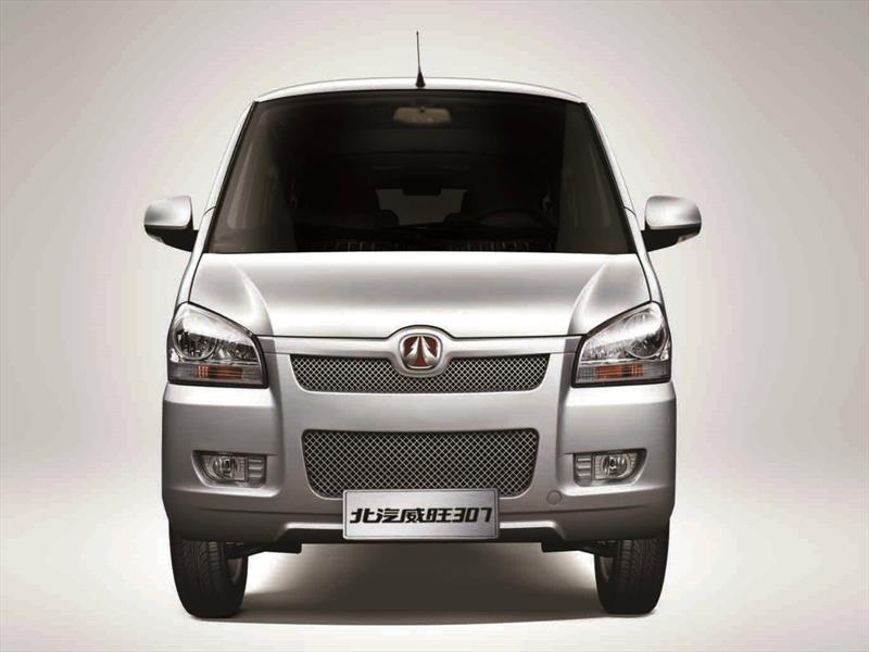 BAIC quiere pisar fuerte con la van MZ 45 Cargo