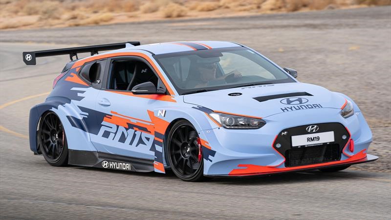 Hyundai RM19, un Veloster con motor central