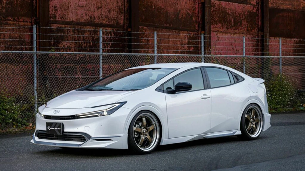 El Toyota Prius se viste de deportivo gracias a Kuhl