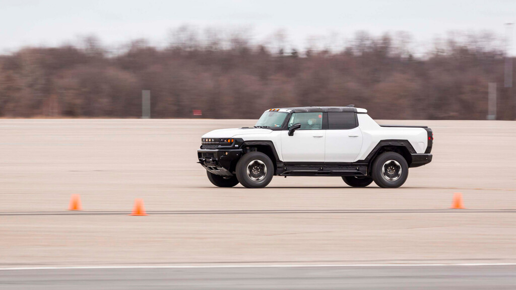 GMC Hummer HV 2022 ya está siendo sometida a pruebas extremas