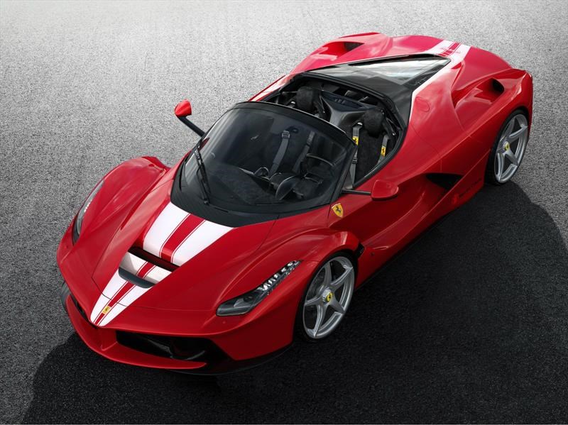 Subastan la última Ferrari LaFerrari por una cifra récord