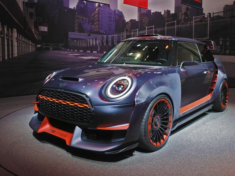MINI John Cooper Works GP Concept, un auto de carreras para uso cotidiano