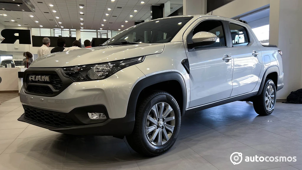 RAM amplía la gama de la pick-up 700 con versiones automáticas