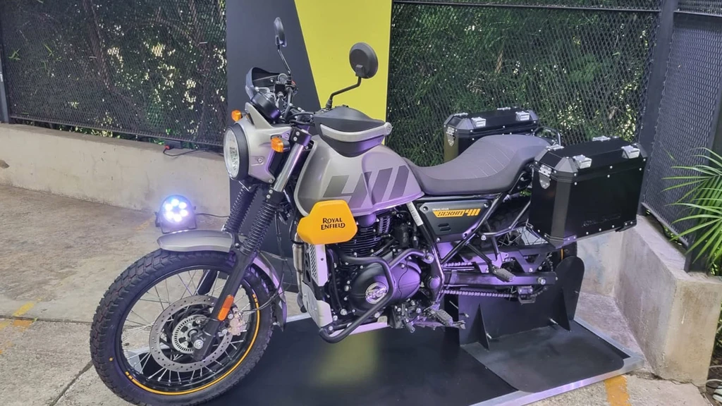 Royal Enfield Scram 411 se estrenó en las calles de Buenos Aires