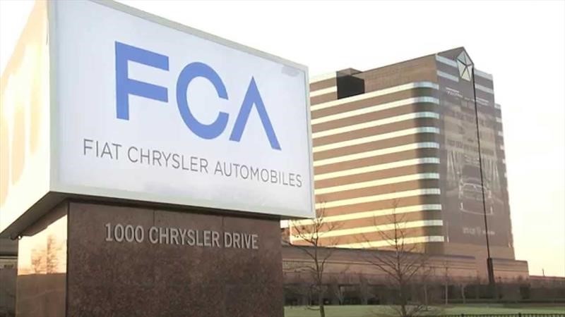 FCA le pide ayuda a Tesla para superar la legislación europea