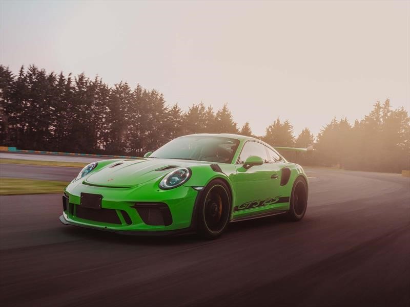 Porsche 911 GT3 RS 2018 a prueba ¡Una ágil lagartija verde que está ...