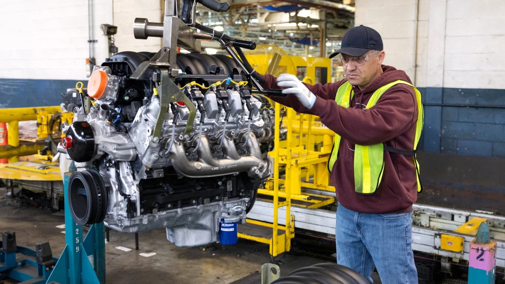 El V8 no muere: General Motors alista la sexta generación de su popular ...