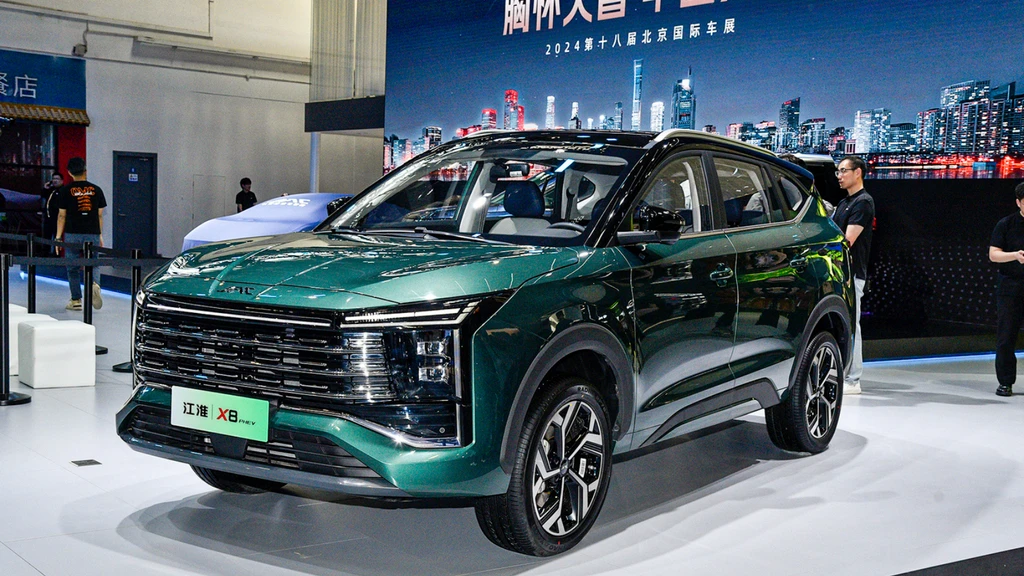 Beijing 2024: el JAC JS8 recibe un paquete híbrido enchufable