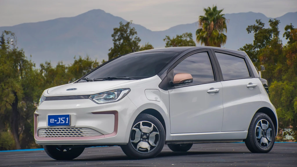 JAC eJS1, el nuevo eléctrico más barato de Chile
