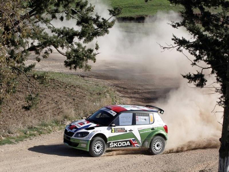 Skoda y Mikkelsen se Apoderan del Rally
