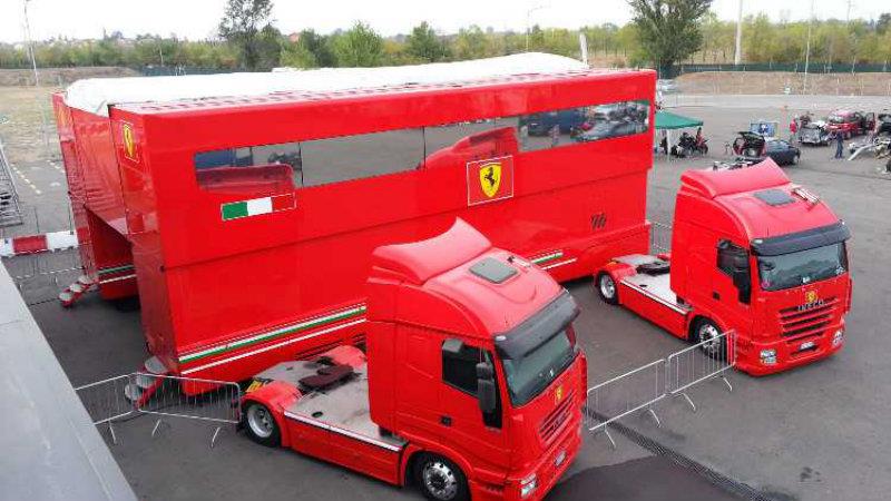 Scuderia Ferrari pone a la venta su motorhome
