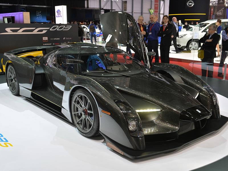 Scuderia Cameron Glickenhaus SCG 003 se presenta