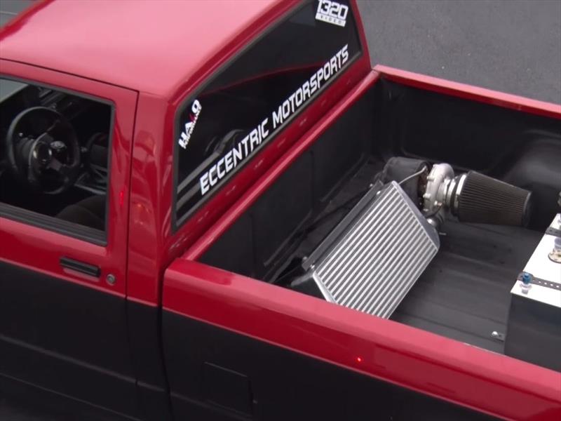 Video: Pick-up con un turbo gigante en la parte trasera