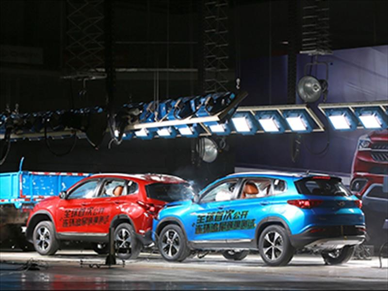 Chery hace crash test por alcance en vivo para el Tiggo7
