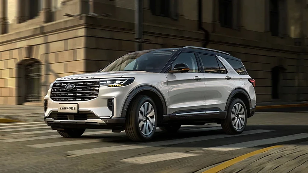 Ford Explorer, su primer facelift se presenta solo para China
