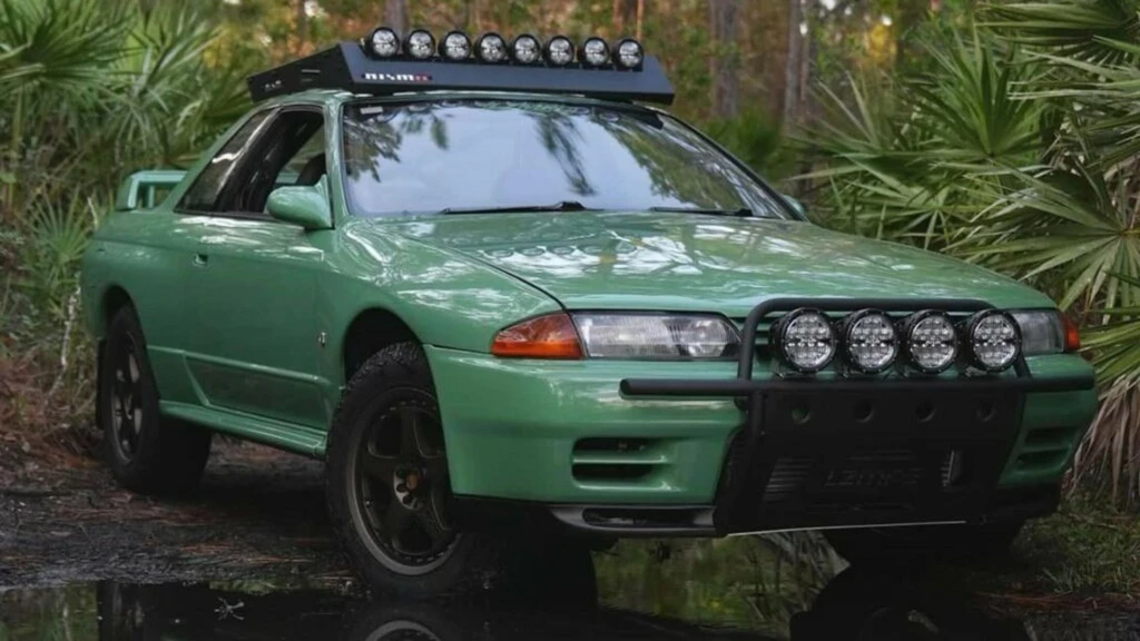 Godzilla muestra su lado todoterreno con este Nissan GT-R R32