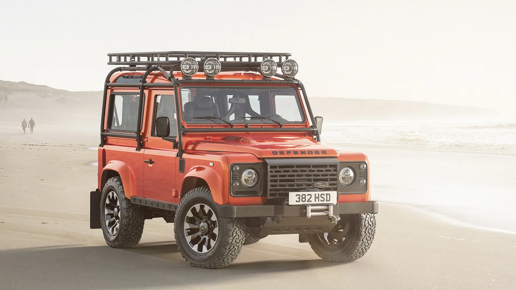 Land Rover revive al Defender V8 a través de una modificación peculiar ...